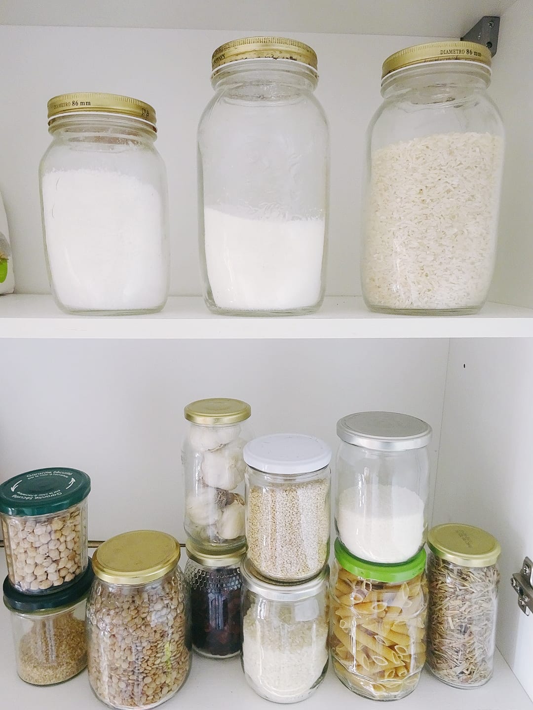 6 Tips For A Plastic Free Kitchen - Emma Wouterson